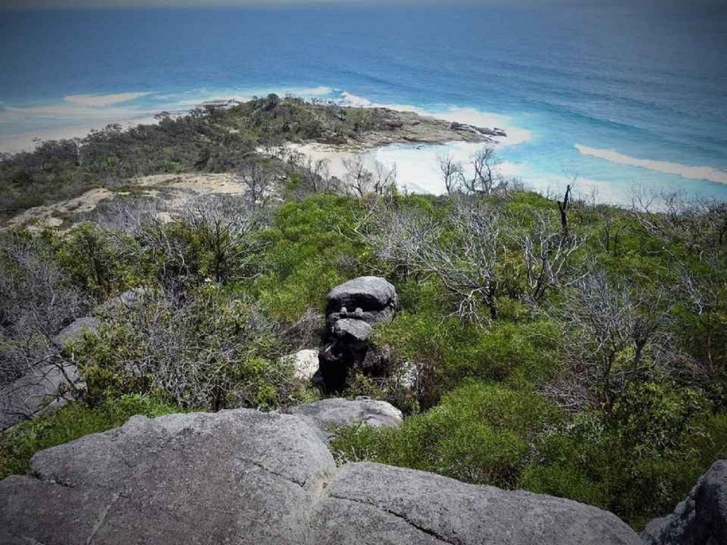 Happy Days - On the front at Bulwer, Australia | Australian Accommodation