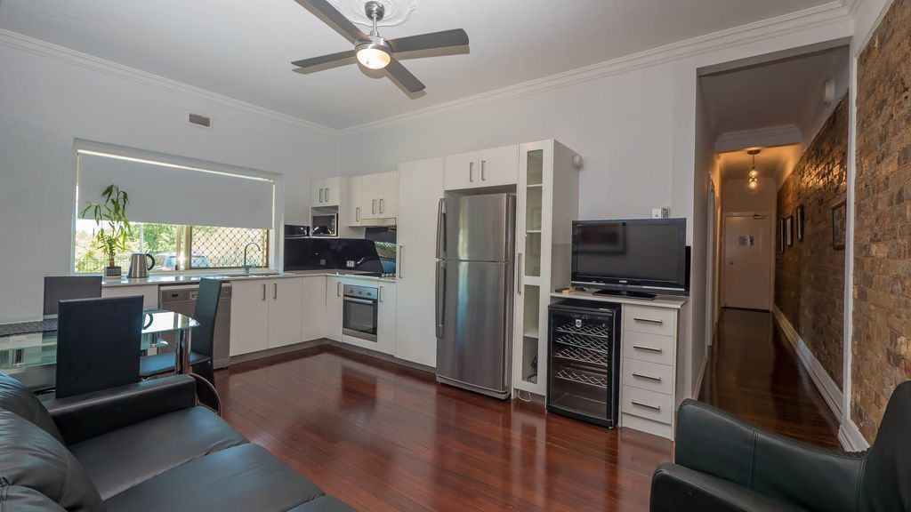 Superior 2-bedroom at Hampton Court Apartments, Australia | Australian ...