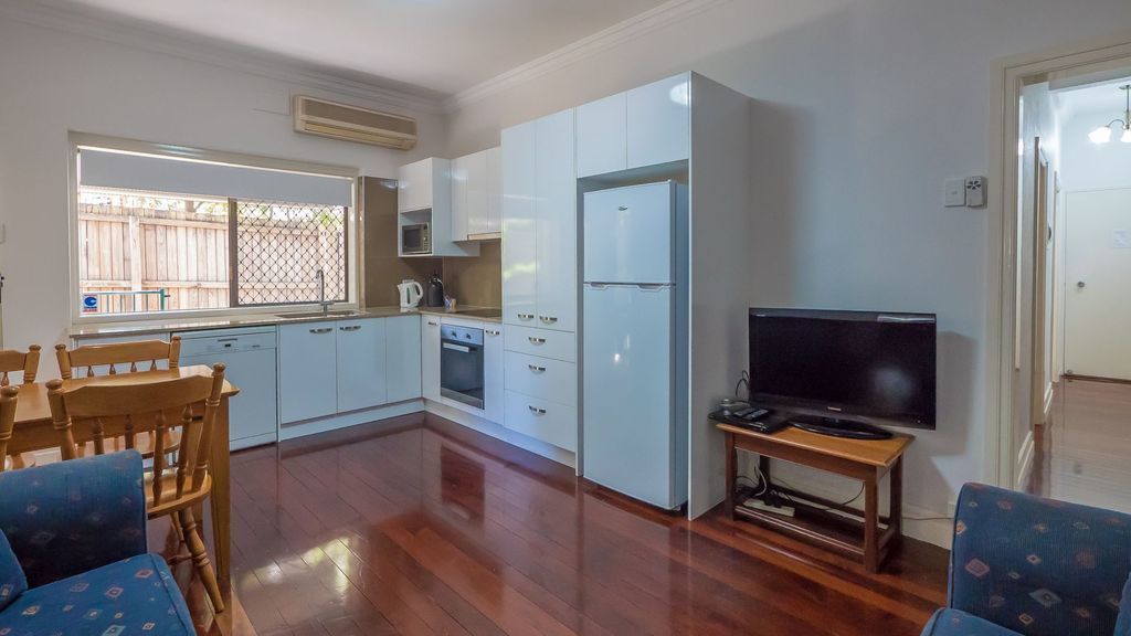 Superior 2-bedroom at Hampton Court Apartments, Australia | Australian ...