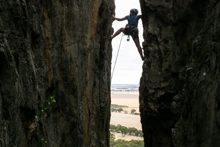 Rock Climbing and Abseiling Adventure at Dyurrite/Mt Arapiles ...